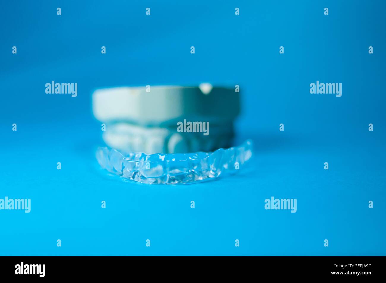 Rail dental splint hi-res stock photography and images - Alamy