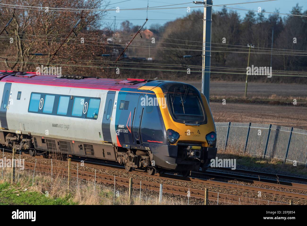 Avanti West Coast Super Voyager in new livery at Winwick on the West ...