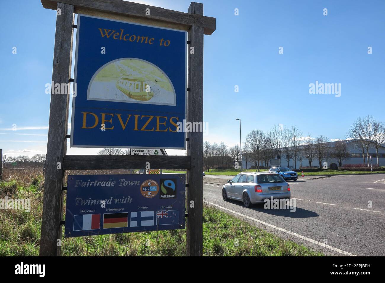 Welcome wiltshire sign hi-res stock photography and images - Alamy