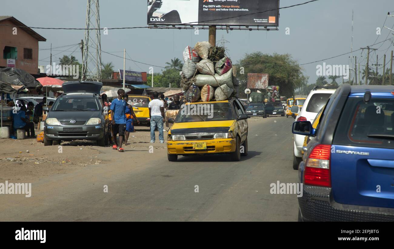 Monrovia Liberia city urban crowded busy street. History Civil wars ...