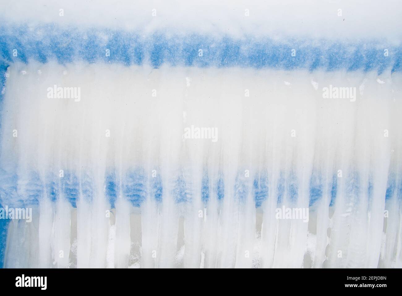 Blue ice layers hi-res stock photography and images - Alamy