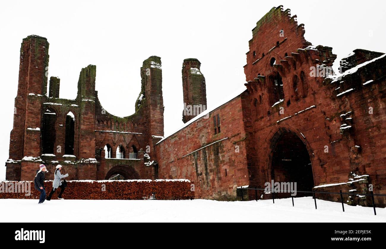 Arbroath abbey hi-res stock photography and images - Alamy