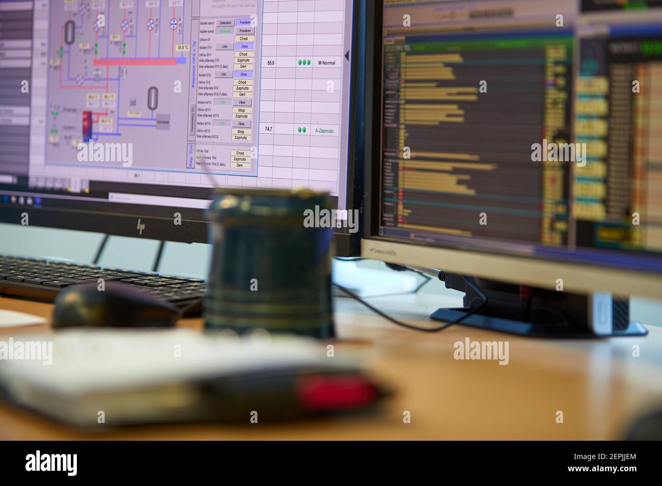Monitors and data. Energy dispatching. Heat control and distribution ...