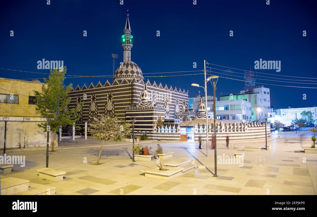 Abu Darweesh Mosque Amman (at night), Jordan. Was built in 1961 by the ...