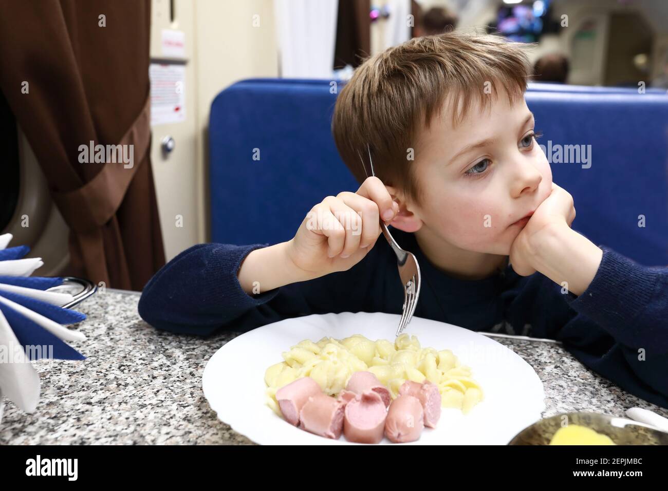 Child bored food plate hi-res stock photography and images - Alamy