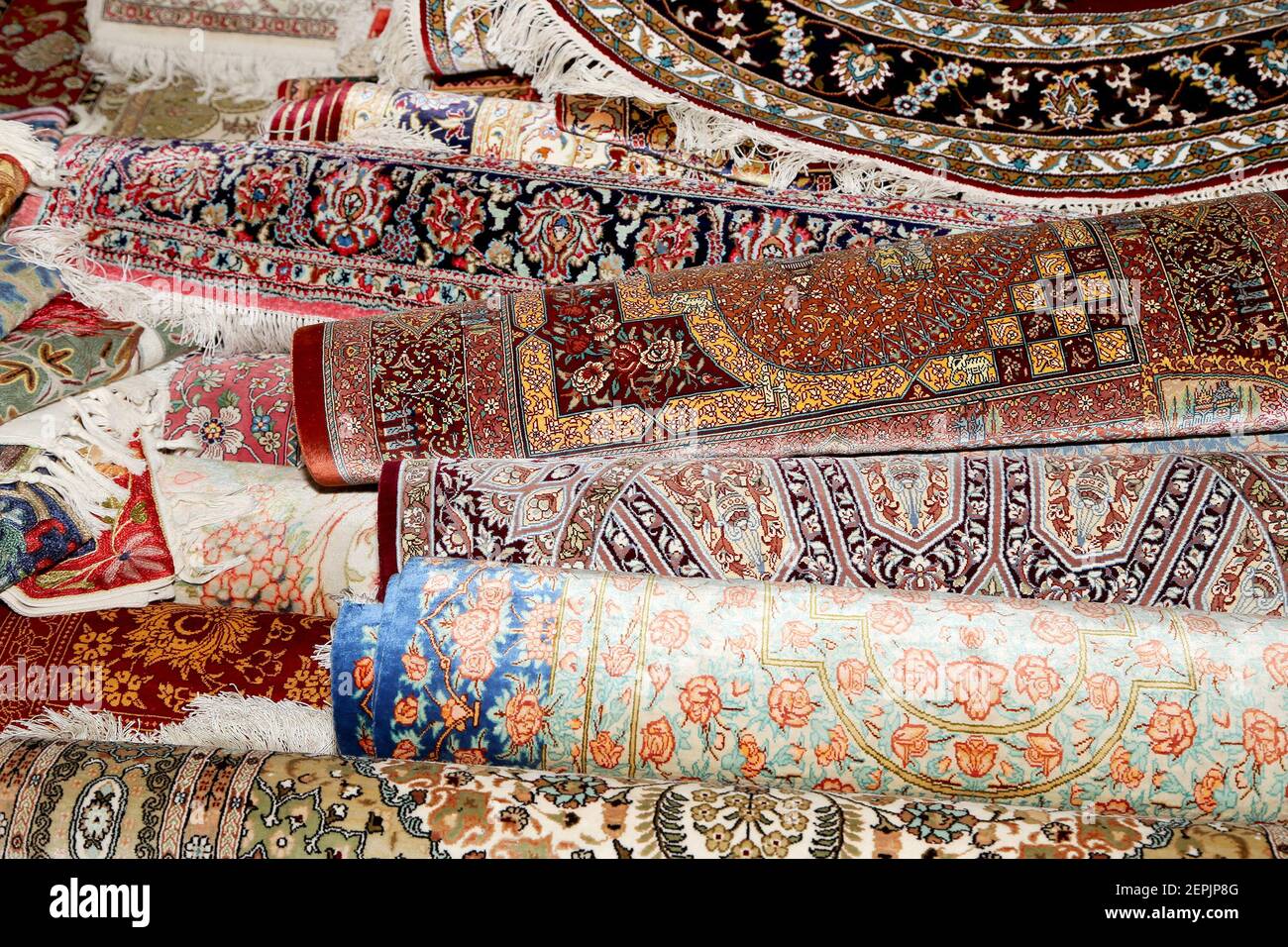 Arabian carpet roll hi-res stock photography and images - Alamy