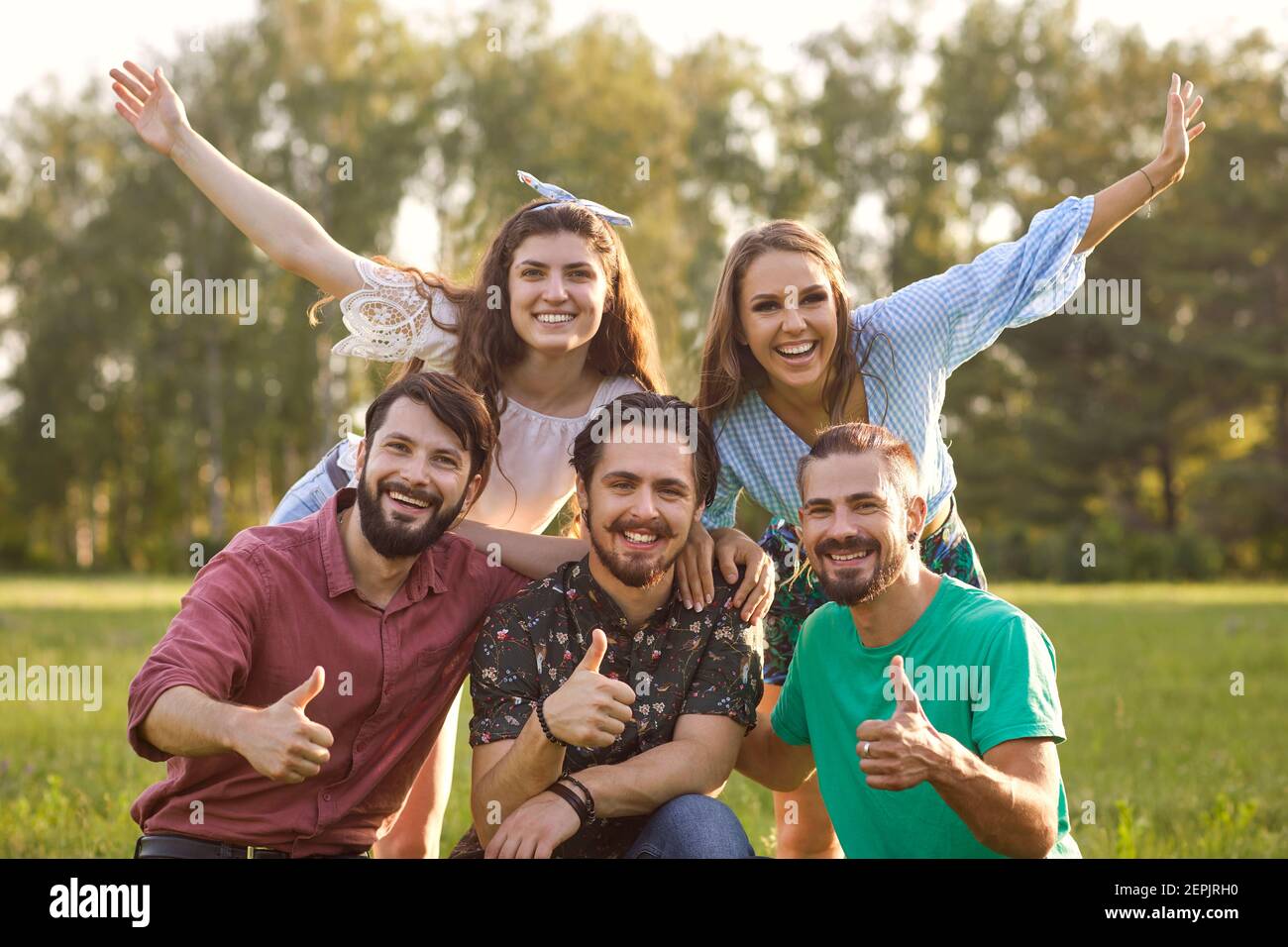 Very friendly people hi-res stock photography and images - Alamy