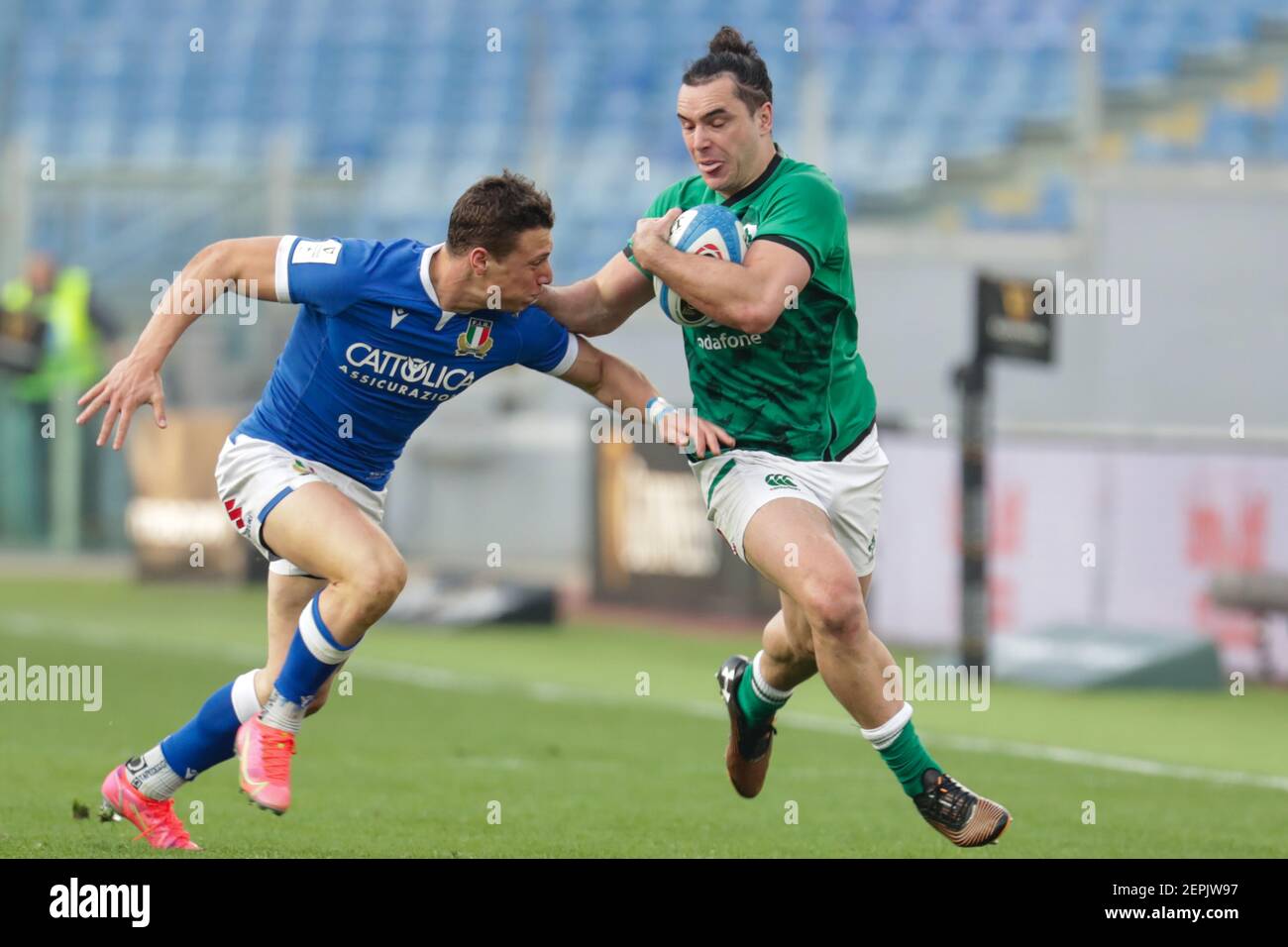 James lowe rugby hi-res stock photography and images - Alamy