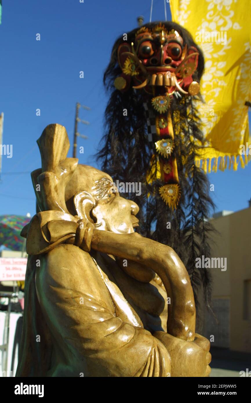 Chinese statues on the patio of Chinese restaurant Stock Photo - Alamy