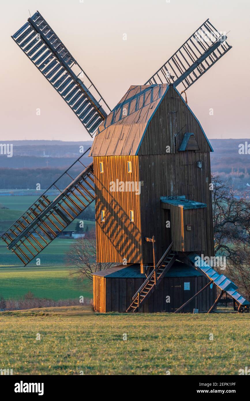Wind agriculture hi-res stock photography and images - Alamy