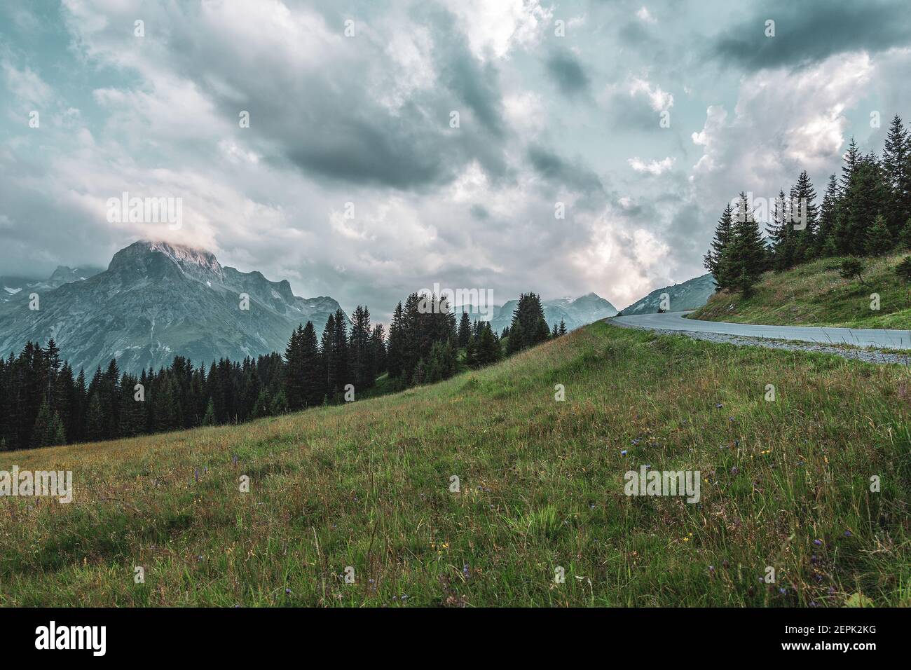 panoramic view of the Austrian Alps Stock Photo - Alamy