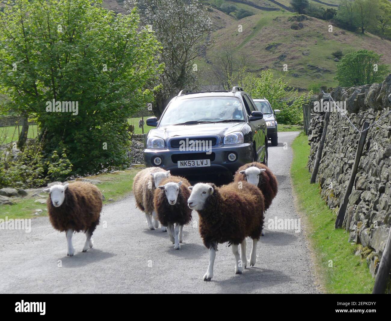 Blocking the roads hi-res stock photography and images - Alamy