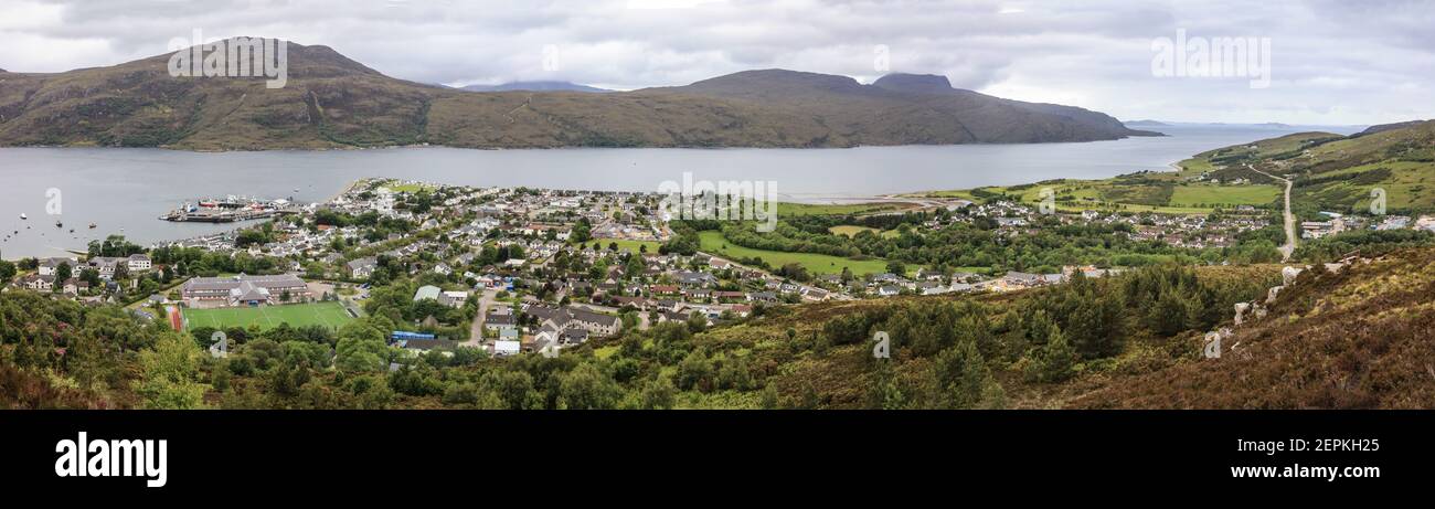 Cruise ship ullapool hi-res stock photography and images - Alamy