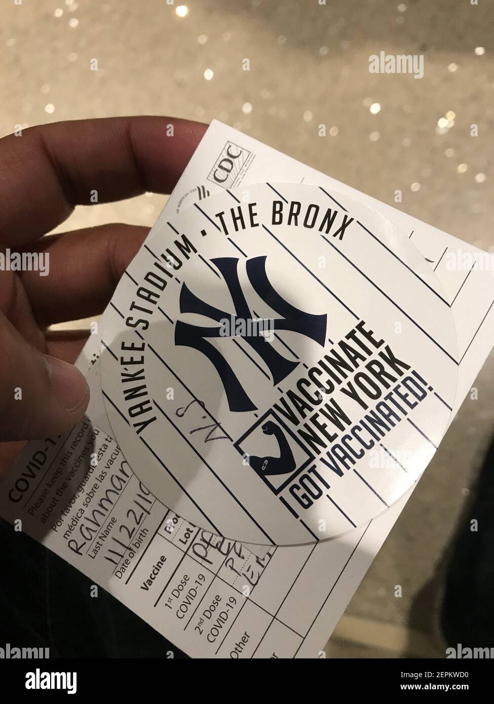 Press here sticker hi-res stock photography and images - Alamy