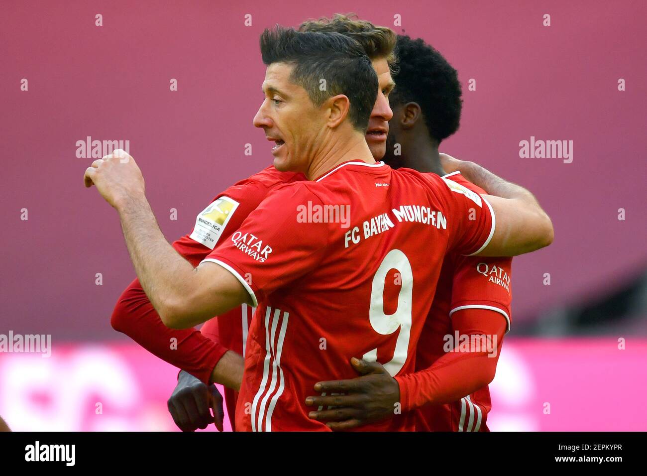 Munich, Deutschland. 27th Feb, 2021. goaljubel Robert LEWANDOWSKI (FC ...