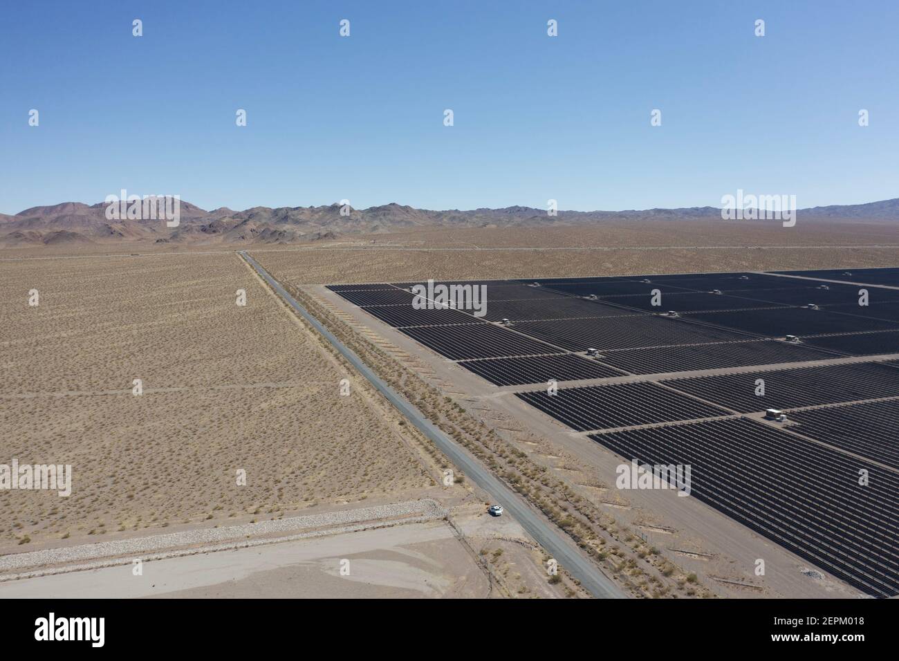 Photovoltaic solar panels las vegas hi-res stock photography and images ...