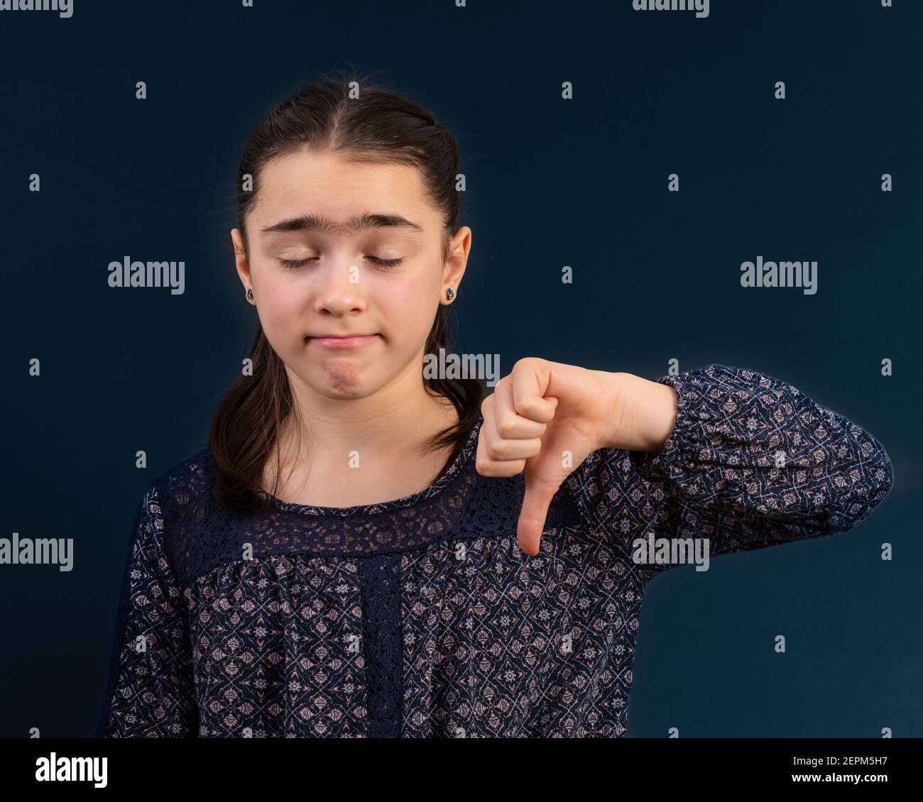 Girl disapproval face hi-res stock photography and images - Alamy