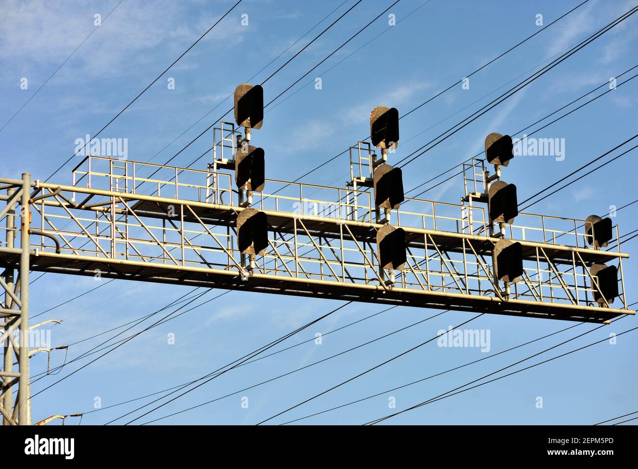 Chicago, Illinois, USA. Battery of signals on a tower above a busy ...
