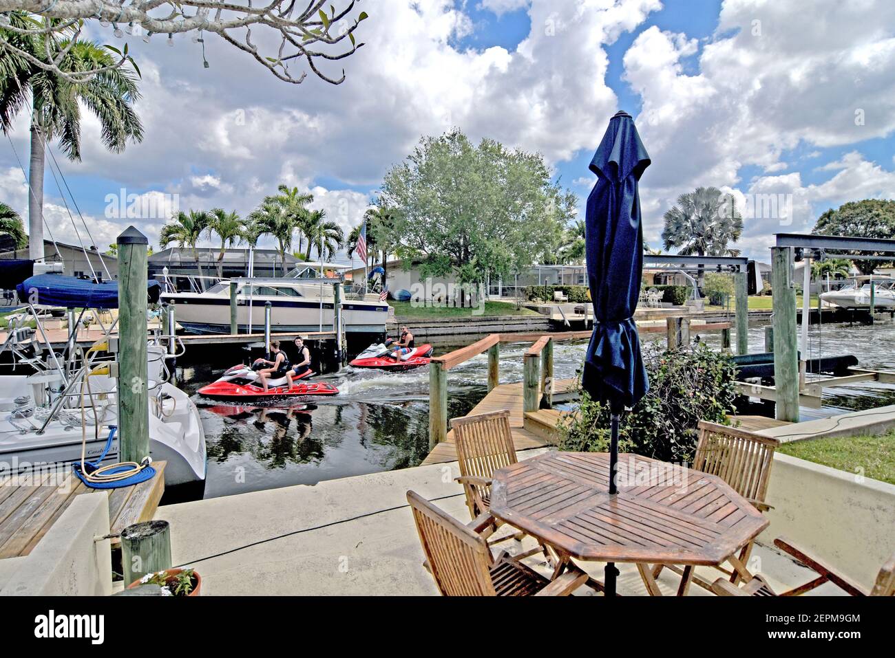 Alamysucks hi-res stock photography and images - Alamy