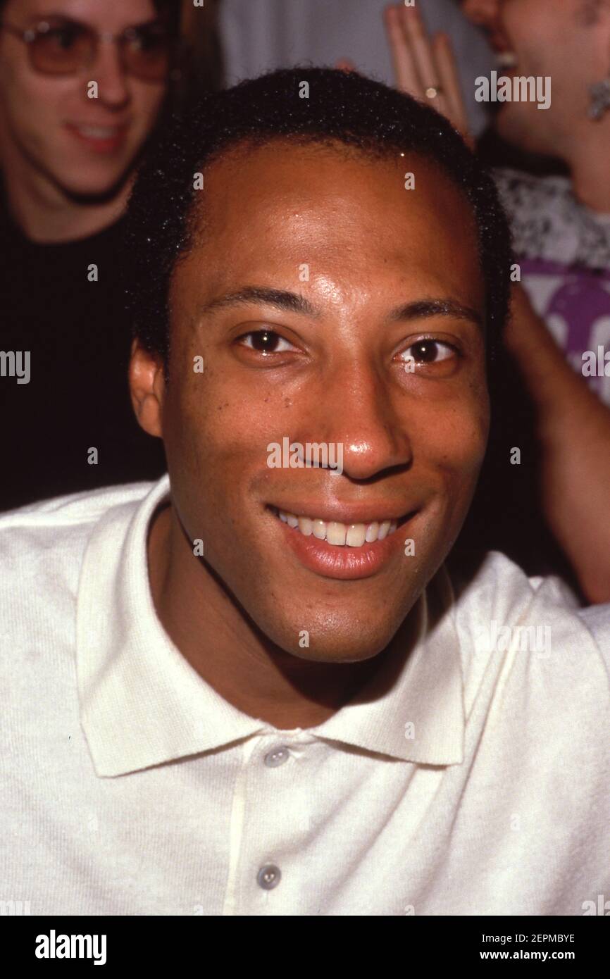 Byron Allen 1989 Credit: Ralph Dominguez/MediaPunch Stock Photo - Alamy