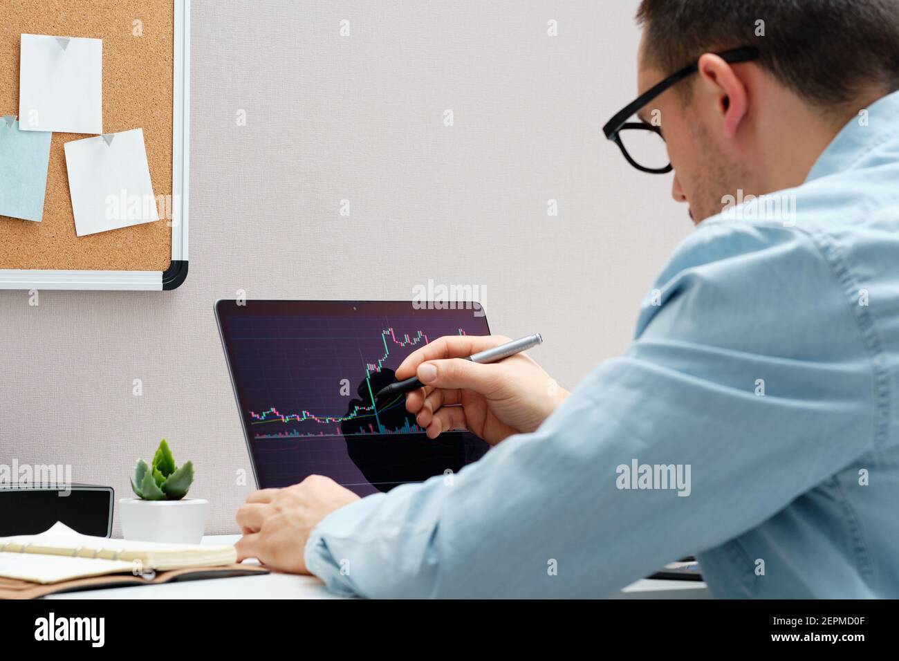 Stock market change hi-res stock photography and images - Alamy