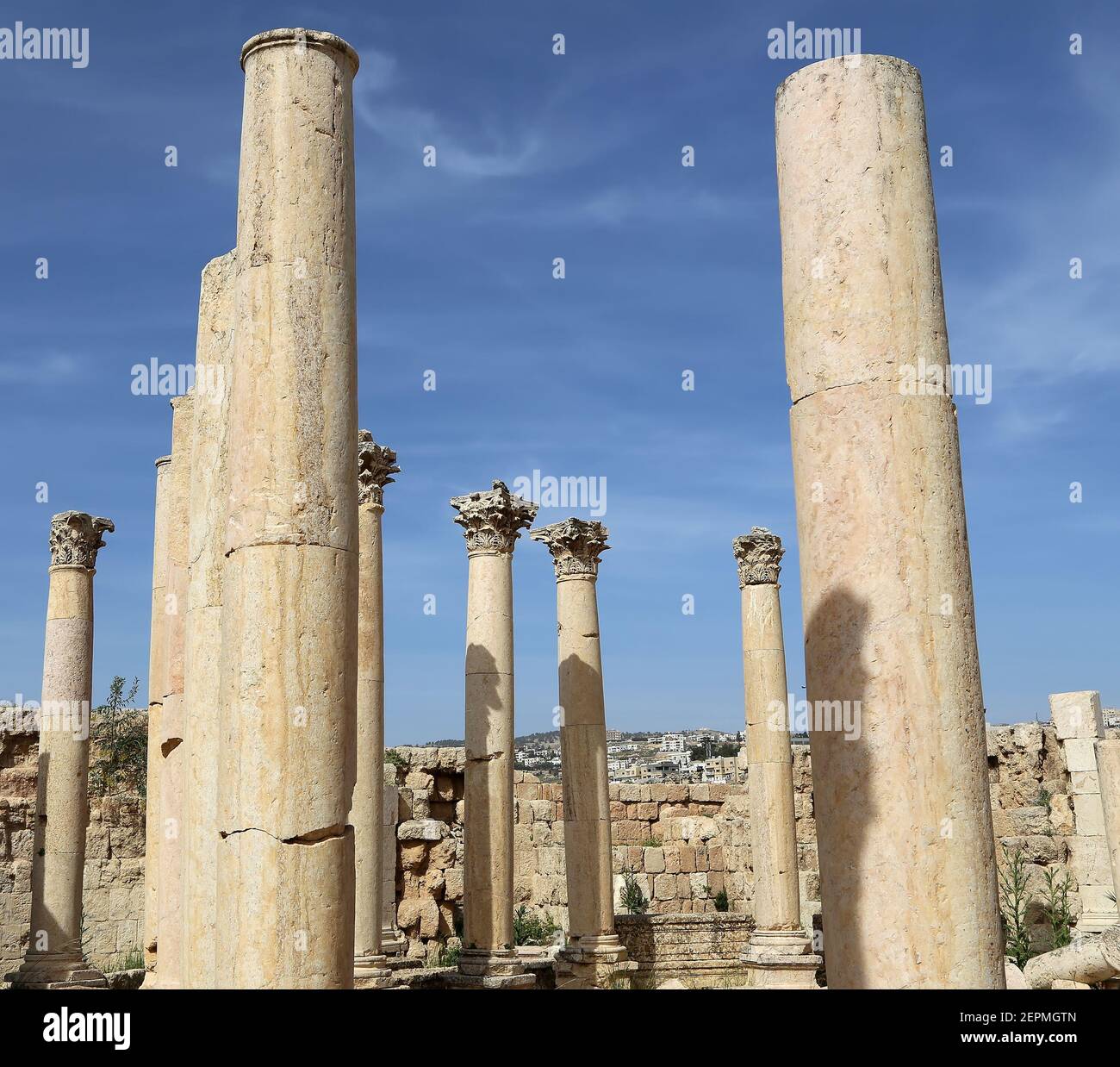 Roman Columns in the Jordanian city of Jerash (Gerasa of Antiquity ...