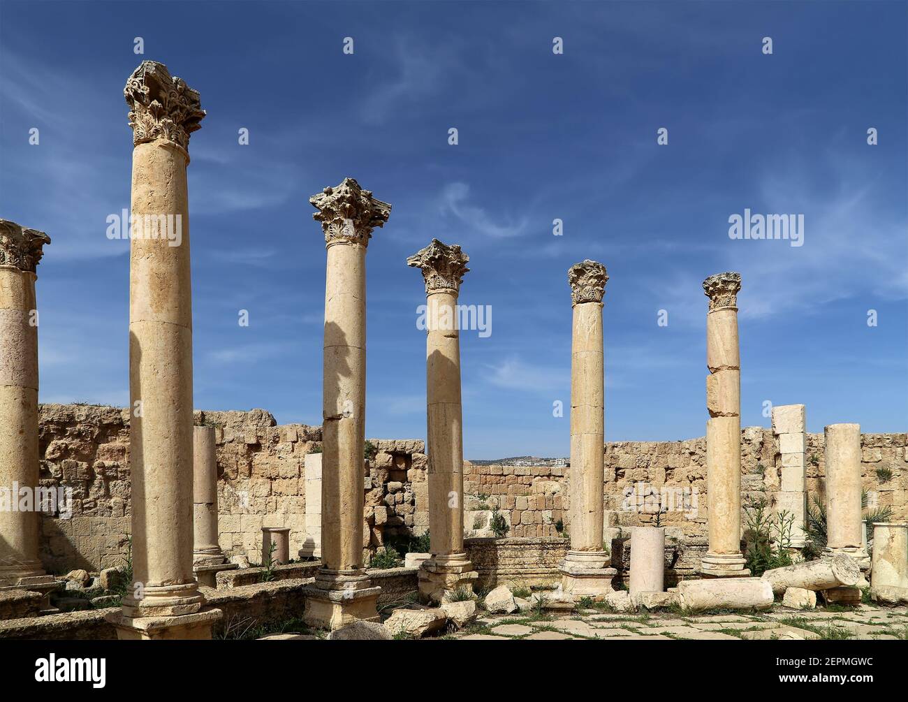 Roman Columns in the Jordanian city of Jerash (Gerasa of Antiquity ...