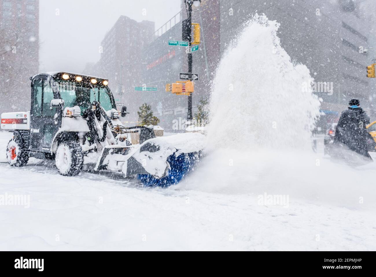 Bomb cyclone snow storm slams New York. (Photo by Erik McGregor/Sipa ...