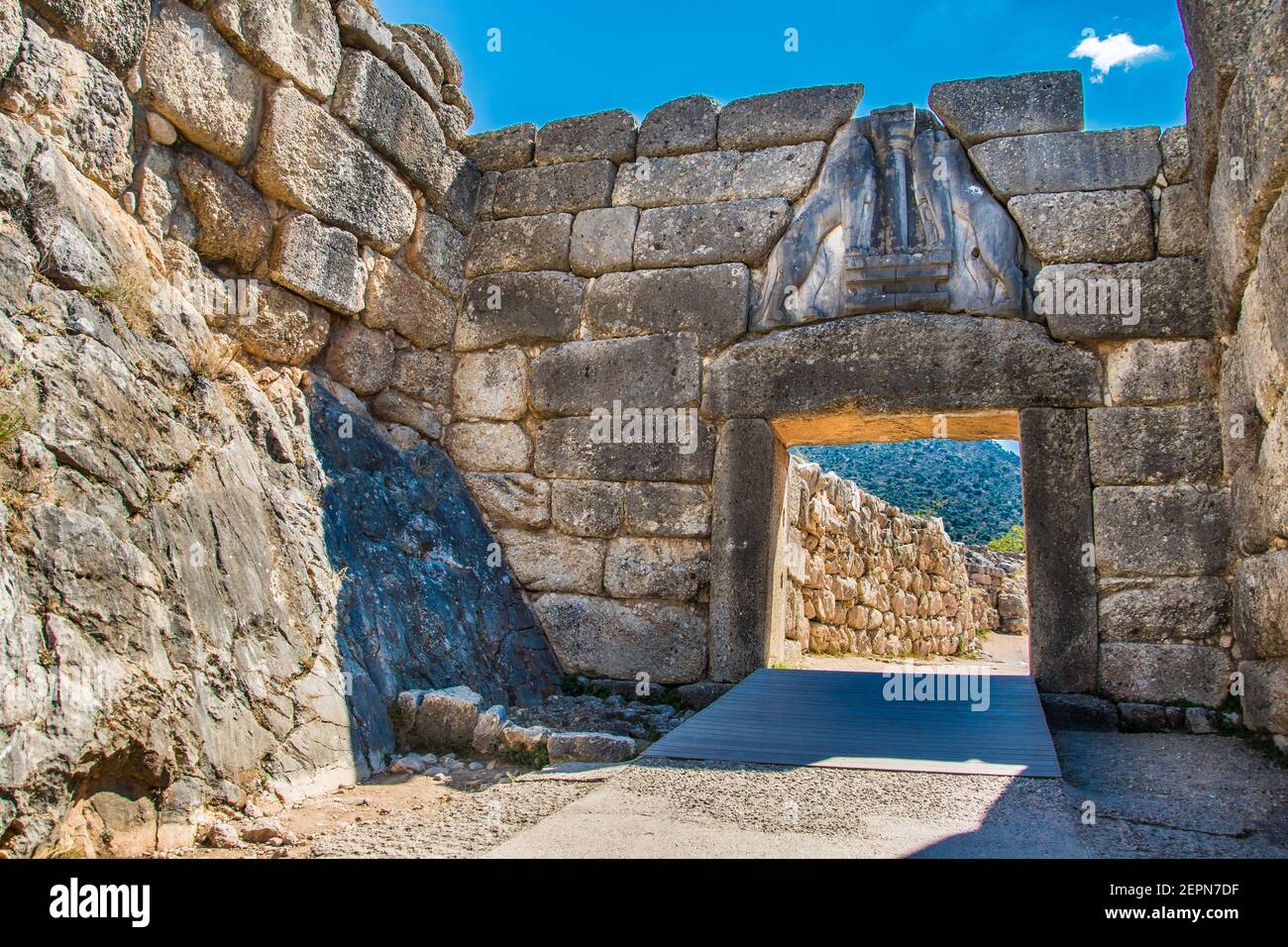 Lion's gate, the main entrance of the citadel of Mycenae ...