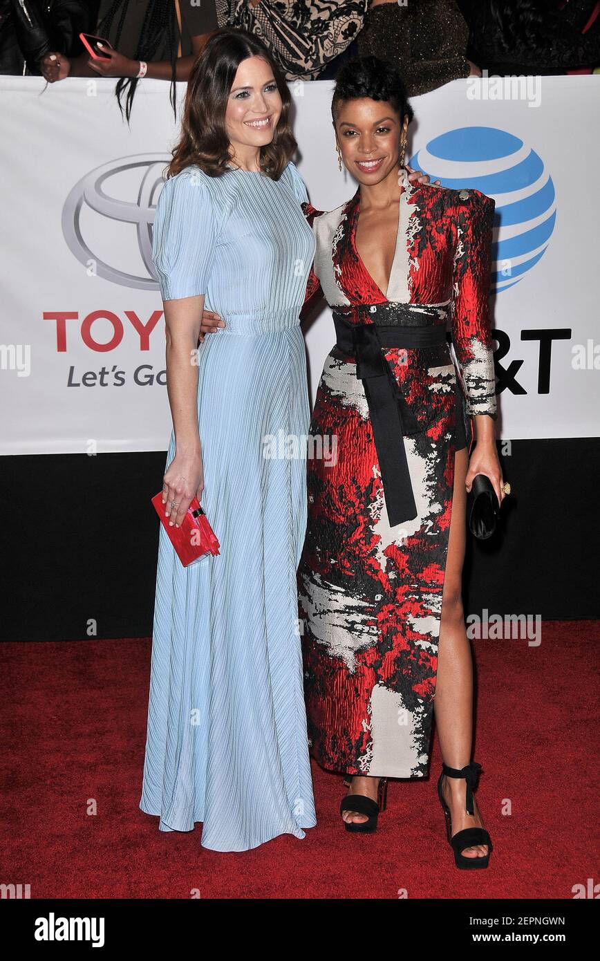 Mandy Moore (L) and Susan Kelechi Watson at The 49th NAACP Image Awards ...