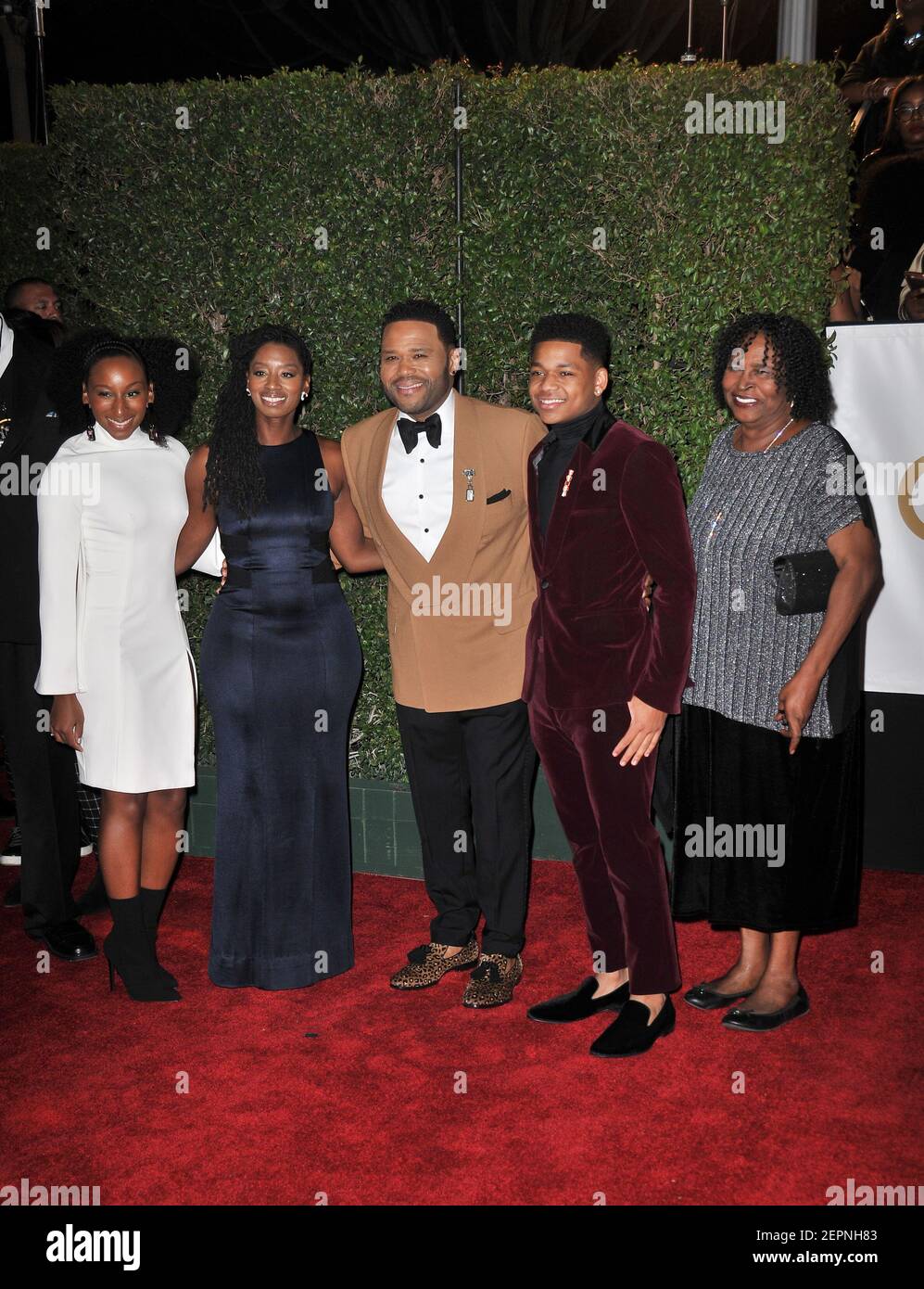 (L-R) Kyra Anderson, Alvina Stewart, host Anthony Anderson, Doris ...