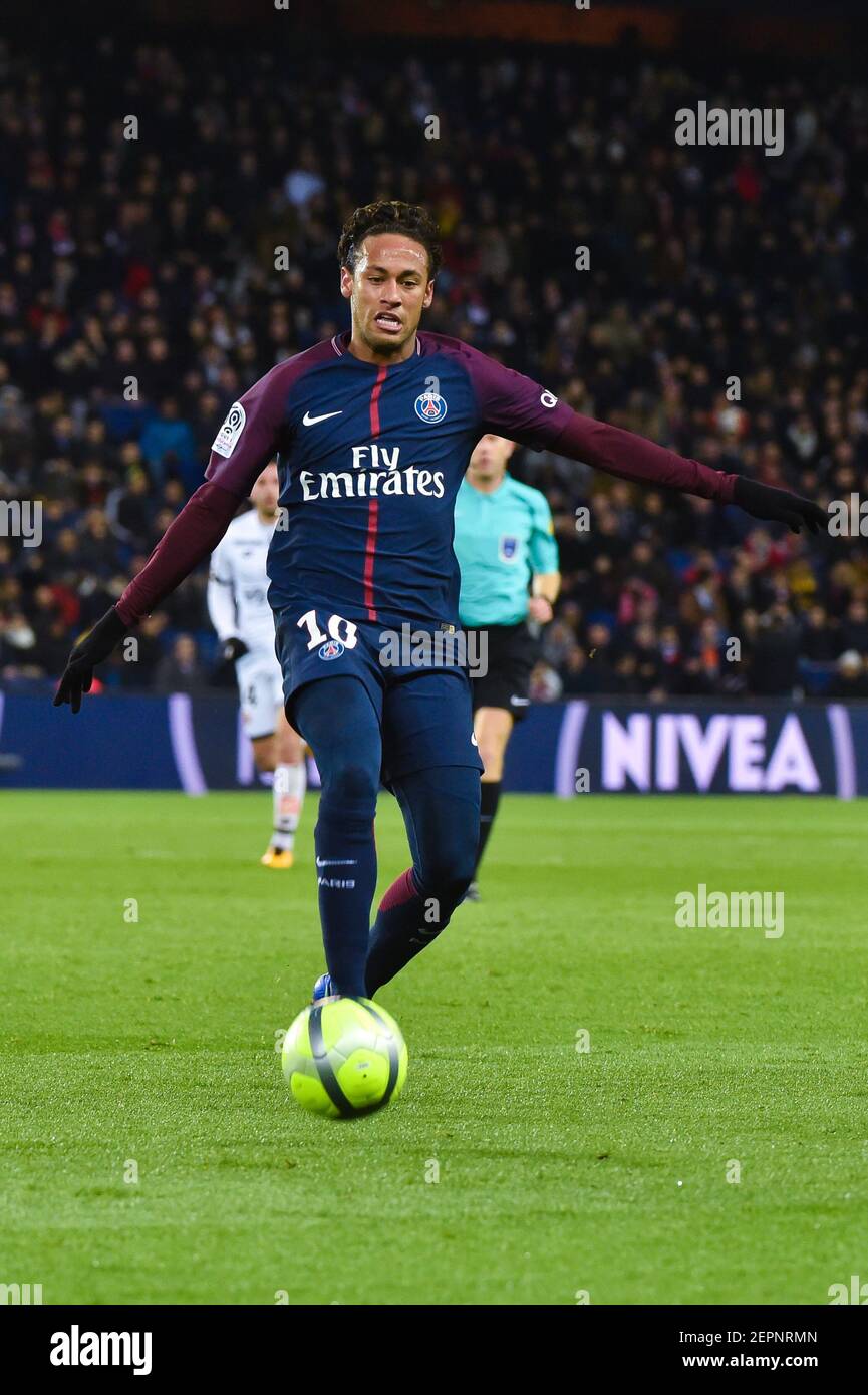 Neymar Jr of Paris Saint-Germain in action during the Ligue 1 match ...