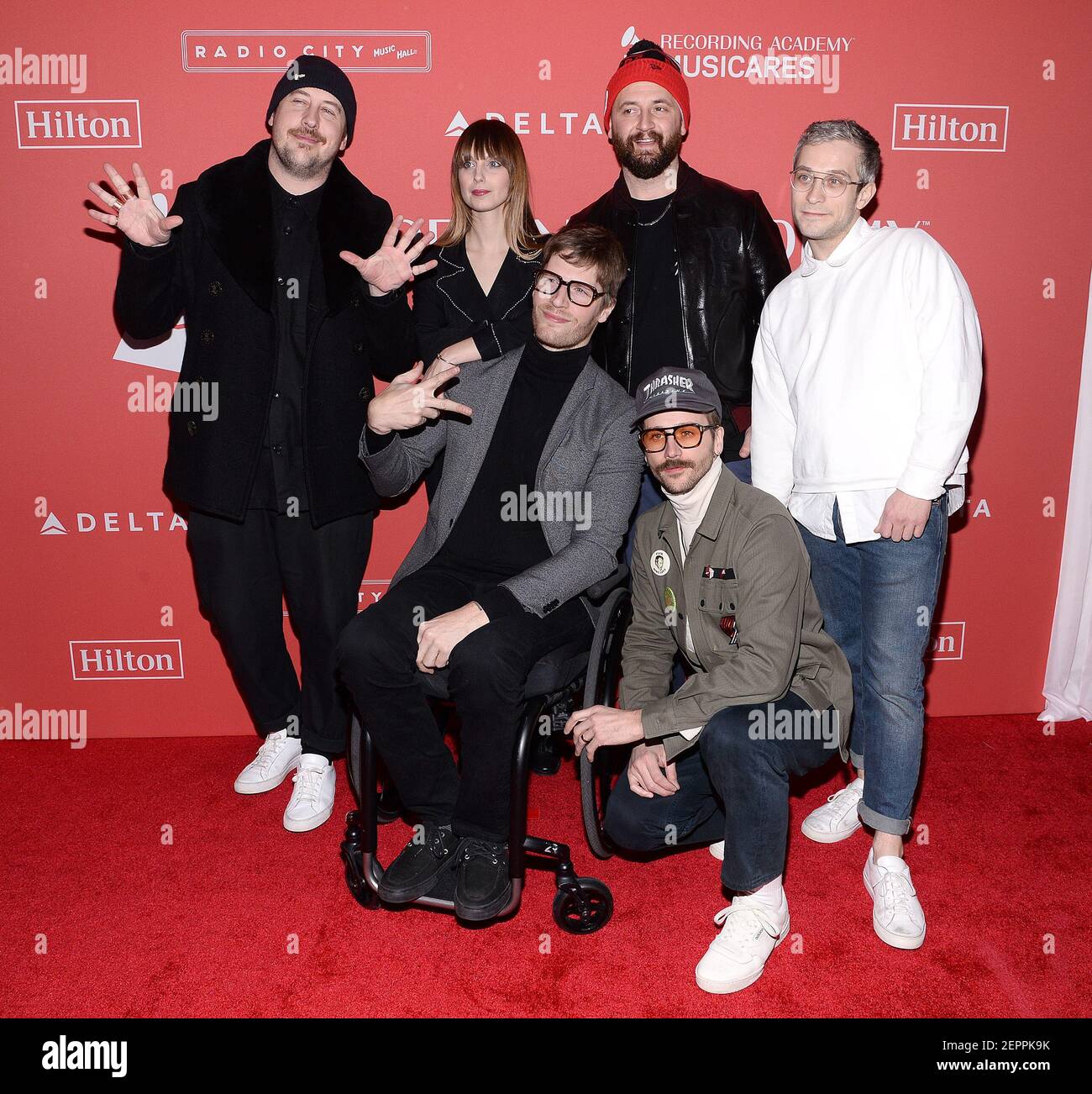 Zachary Scott Carothers, Zoe Manville, John Gourley, Jason Sechrist ...