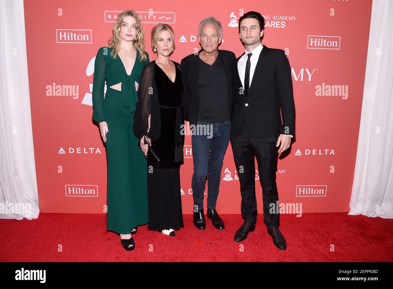 Honoree Lindsey Buckingham of Fleetwood Mac (2nd from R) with (L-R ...