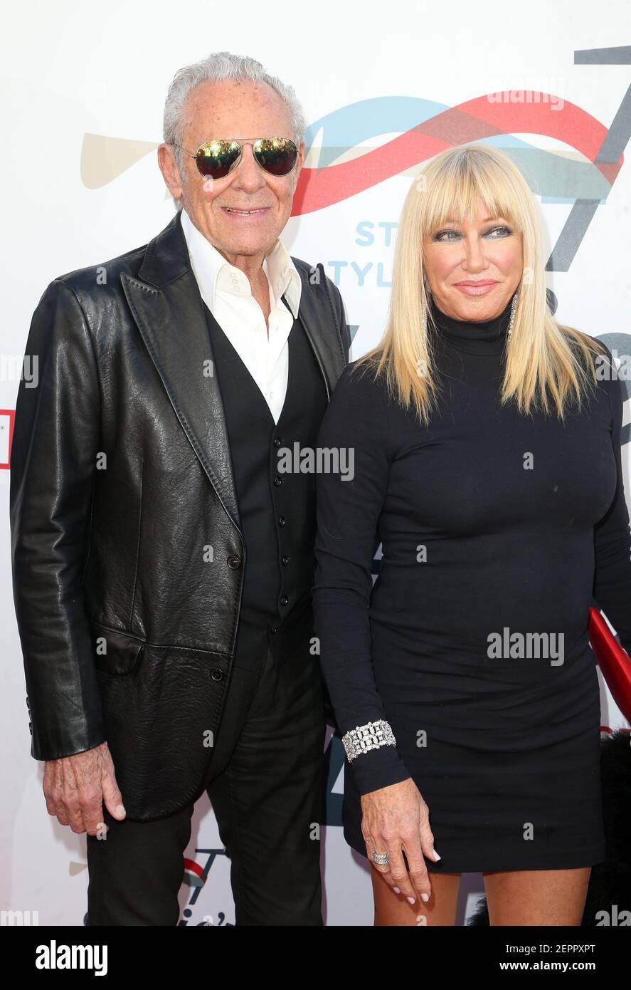 LOS ANGELES, CA - JANUARY 28: Suzanne Somers, Alan Hamel, at Steven ...