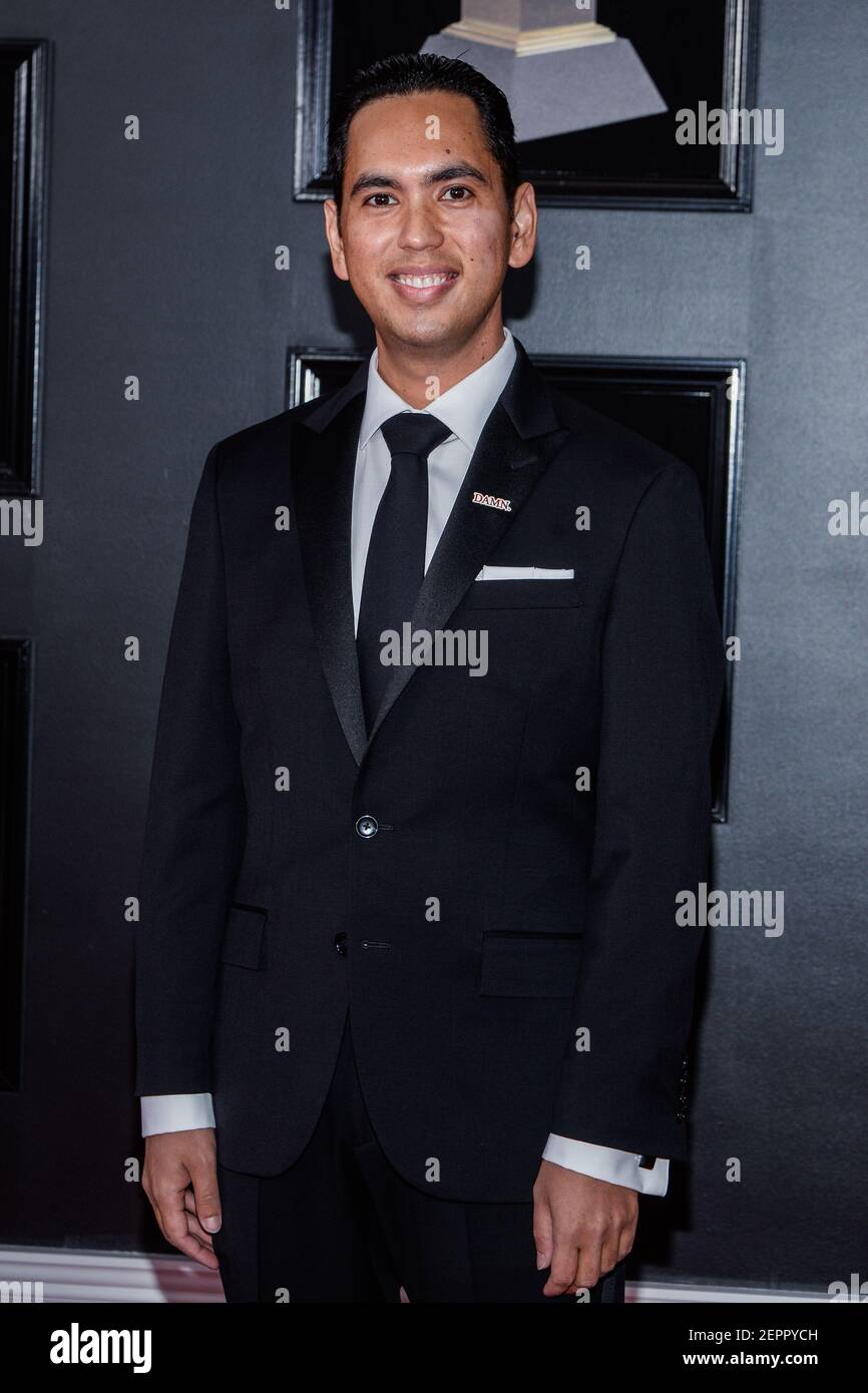 Jason Baum arrives at the 60th Annual GRAMMY Awards red carpet at ...