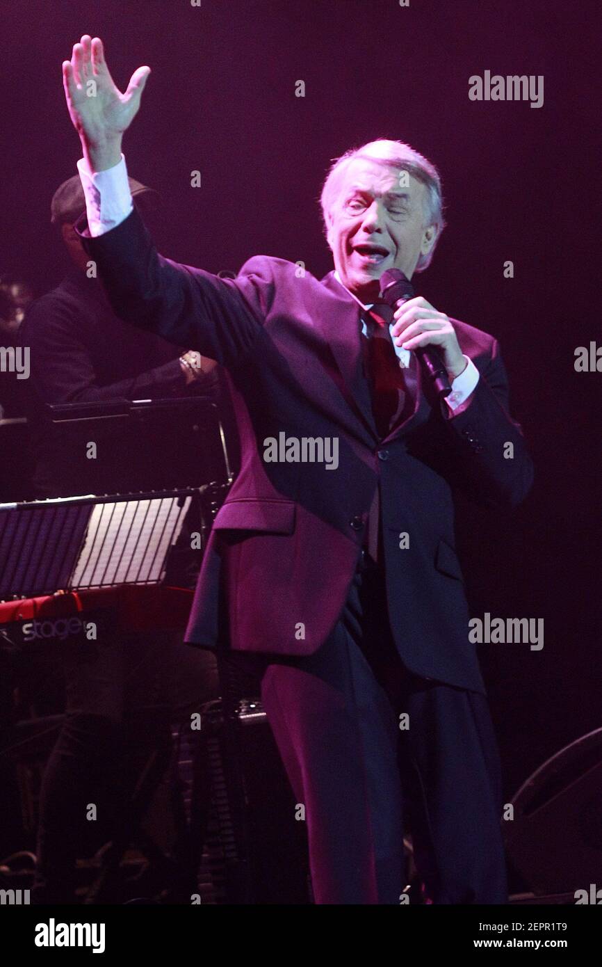 Adamo concert High Resolution Stock Photography and Images - Alamy