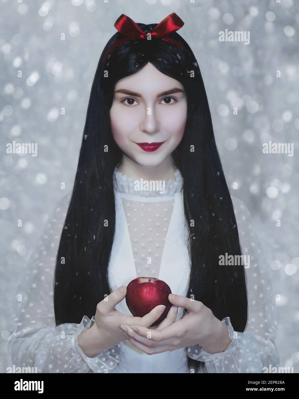 Beautician Snow White