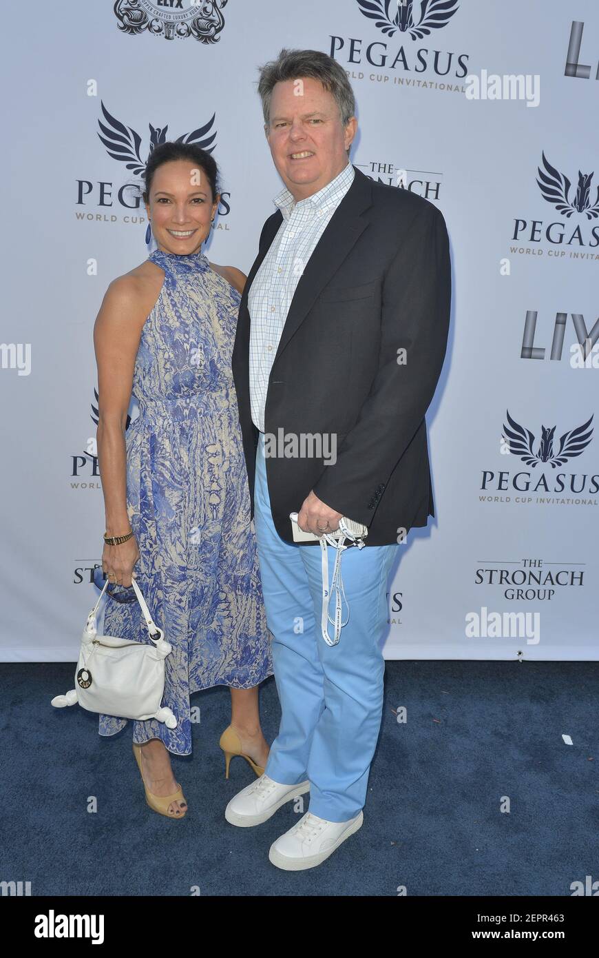 HALLANDALE, FL - JANUARY 27: Tom Wood and Kim Wood attends The $16 ...