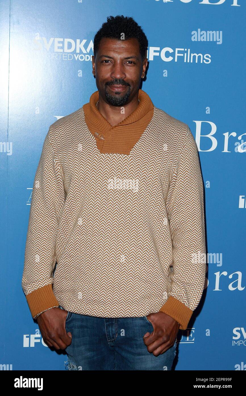 Deon Cole at the Los Angeles Premiere Of IFC Films "The Female Brain ...