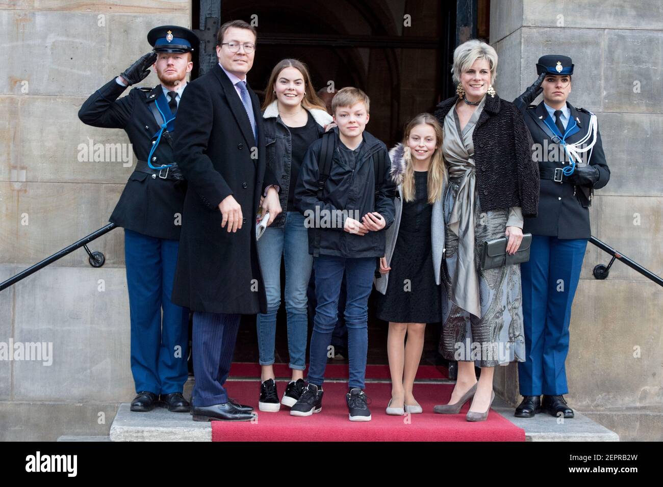 Prince Constantijn and Princess Laurentien with their children countess ...