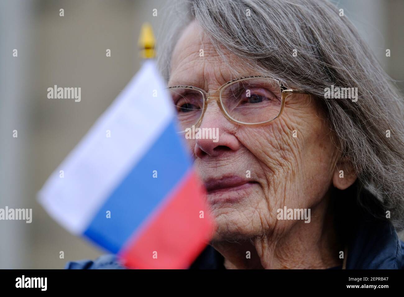 89-year-old Mollie Currie attends her first ever protest against Oregon ...
