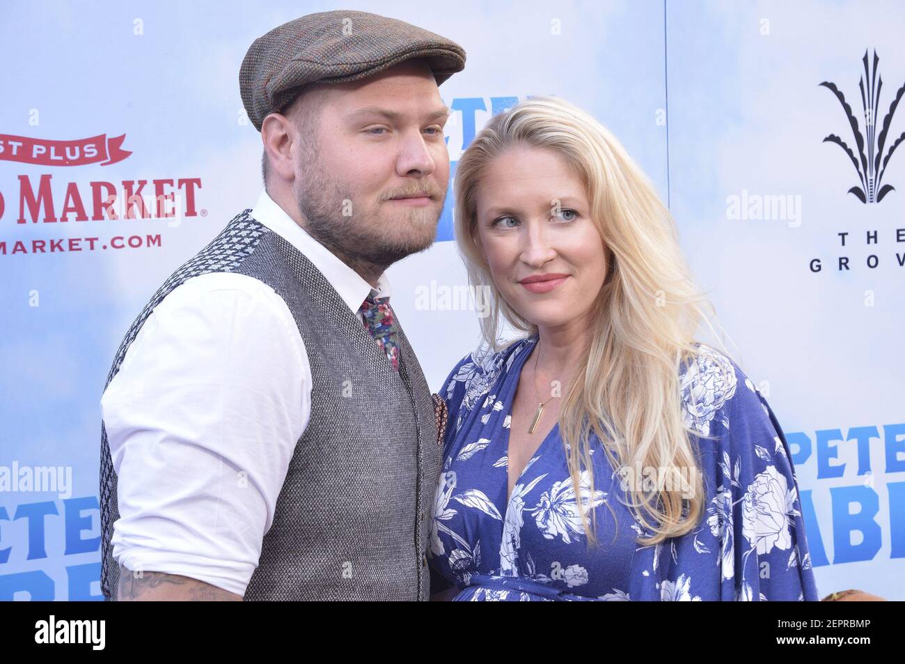 (L-R) Dominic Lewis and Erin Lewis arrives at the "Peter Rabbit" Los ...