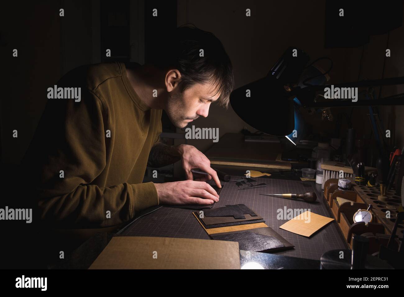 Tailor workspace hi-res stock photography and images - Alamy