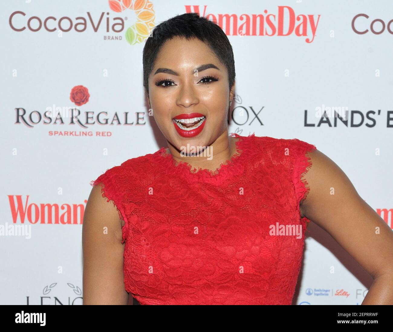 Actress/journalist Alicia Quarles attends the Woman's Day 15th Annual ...