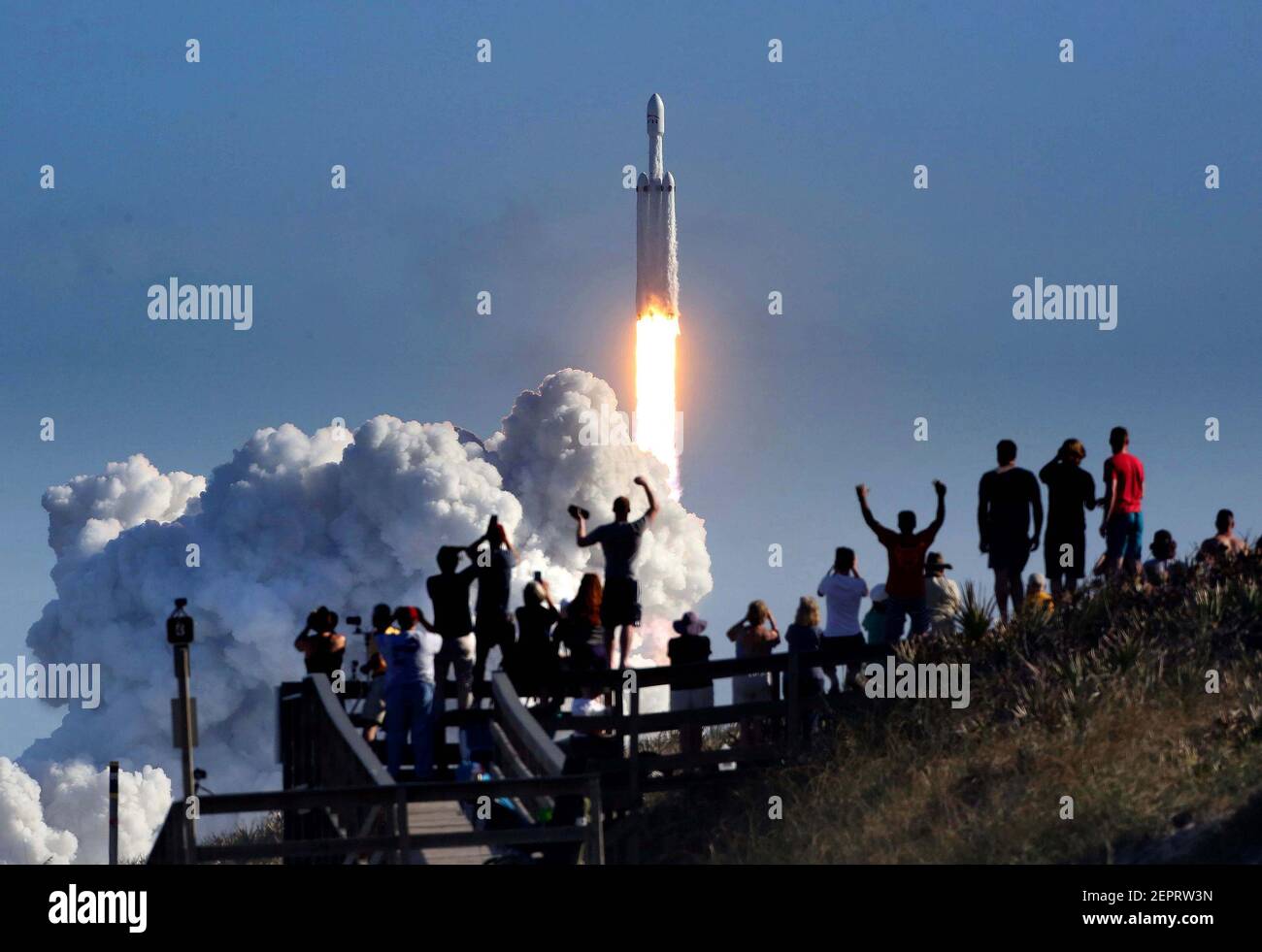 The crowd cheers at Playalinda Beach in the Canaveral National Seashore ...