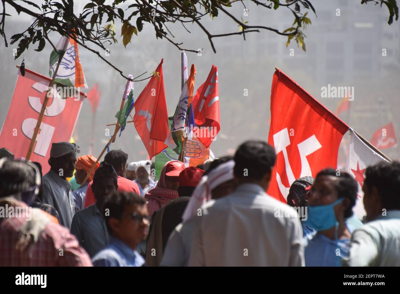 Kolkata, India. 28th Feb, 2021. The first public meeting of the United ...