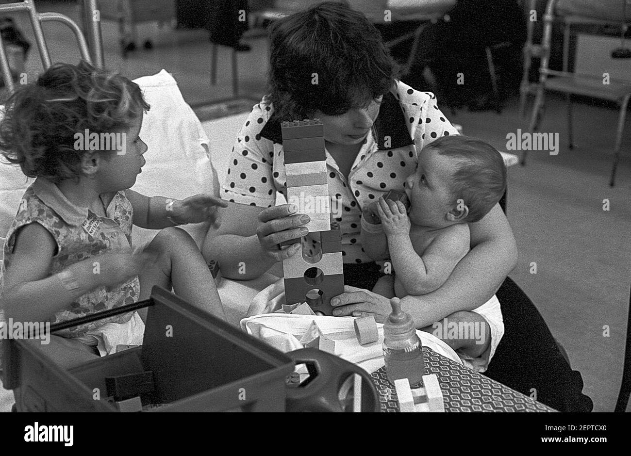 Childrens Ward Cardiff Hospital Stock Photo - Alamy