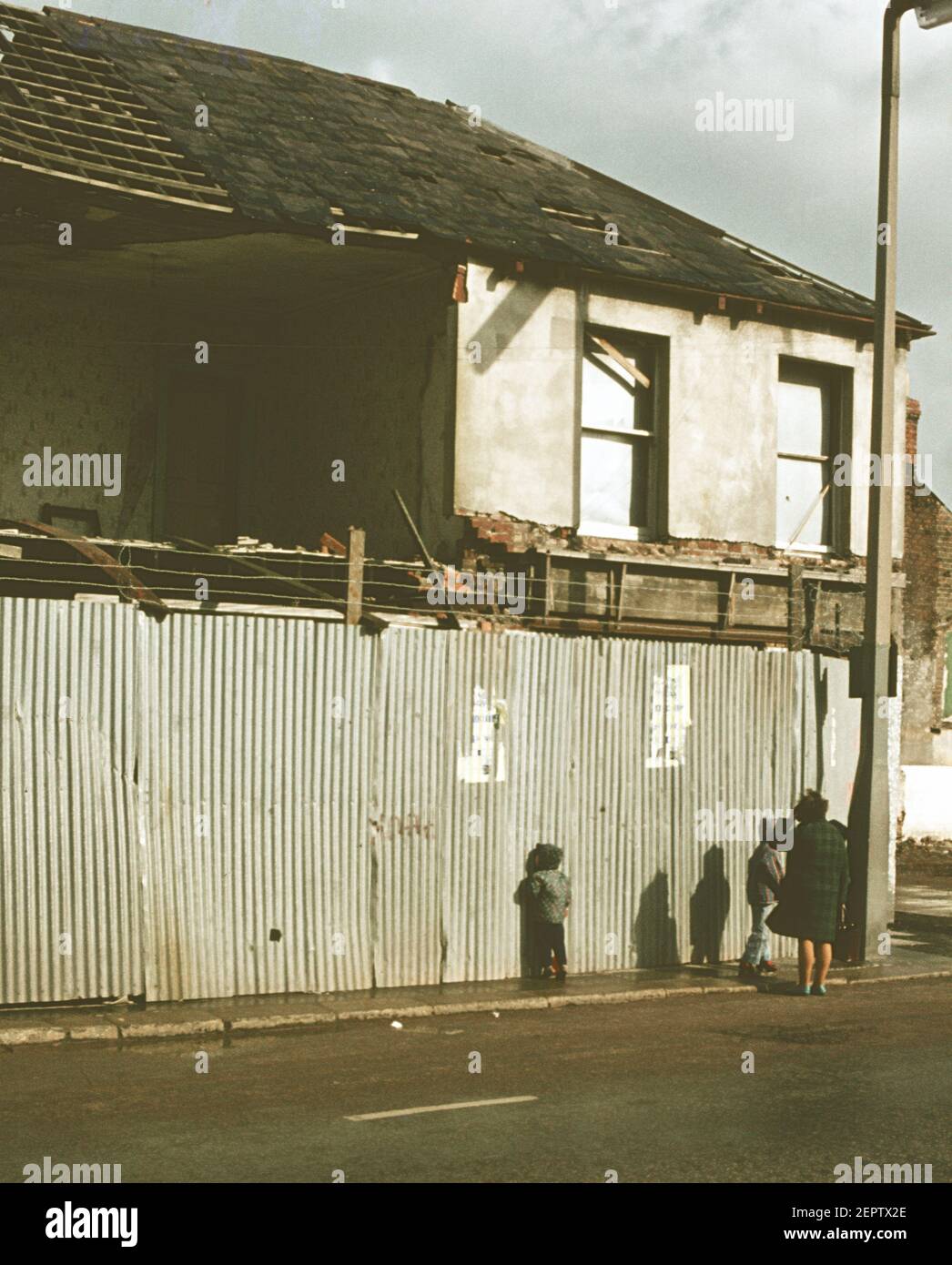 Belfast the troubles 70's hi-res stock photography and images - Alamy