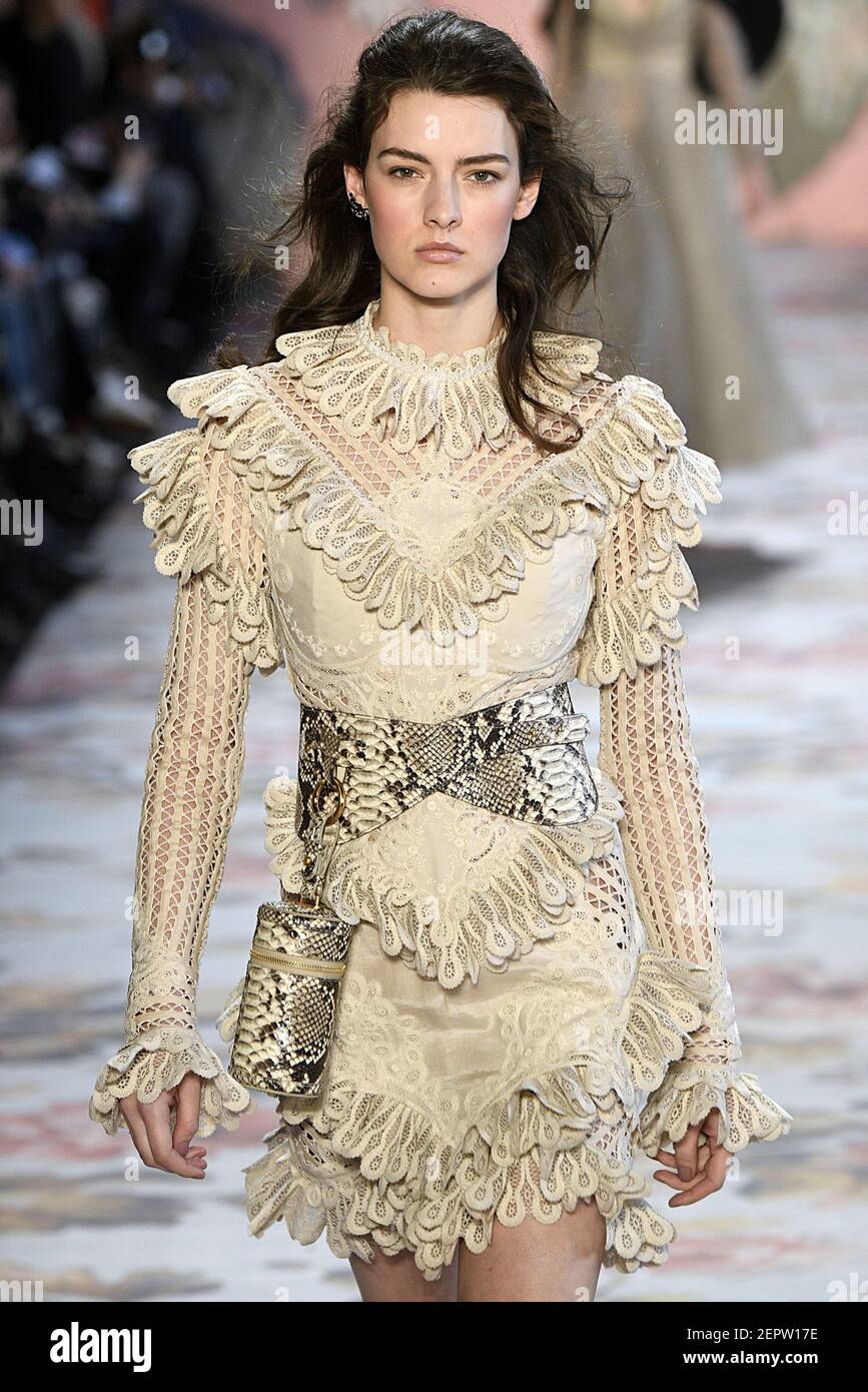 Model Marie Damian walks on the runway during the Zimmermann Fashion ...